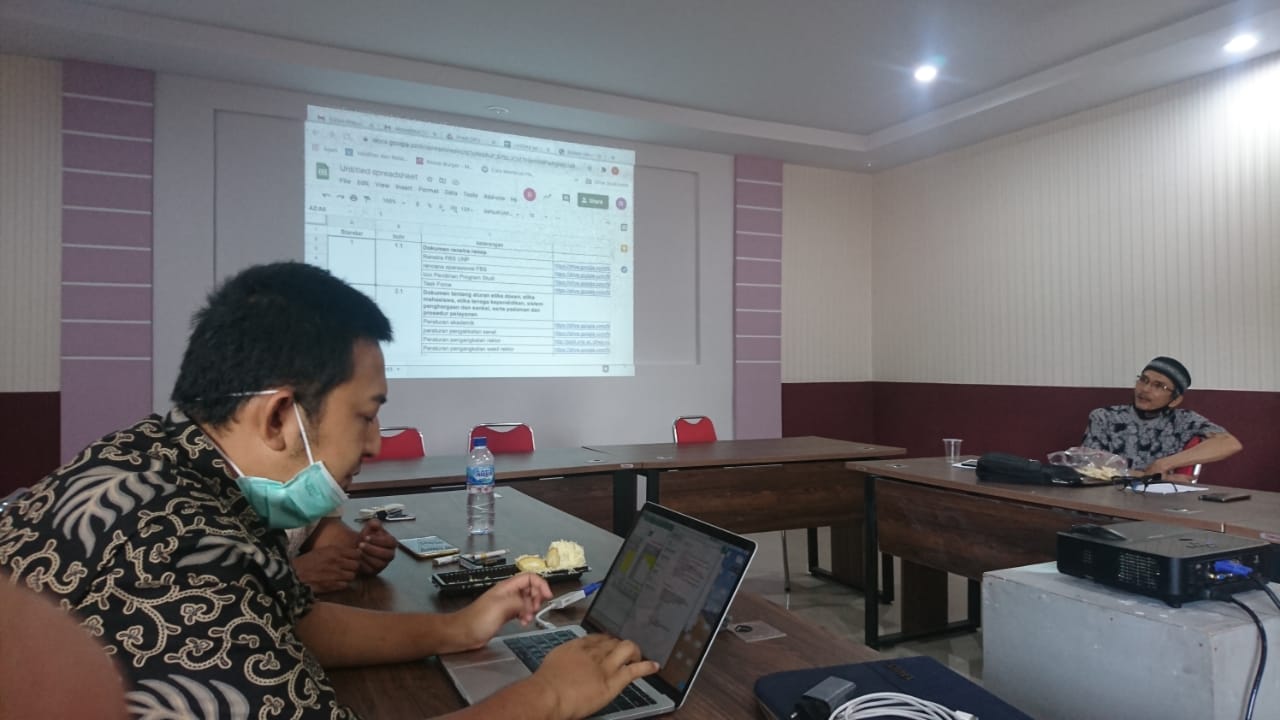 Menuju Target Akreditasi A, Prodi DKV UNP Rapatkan Persiapan | Tribun ...