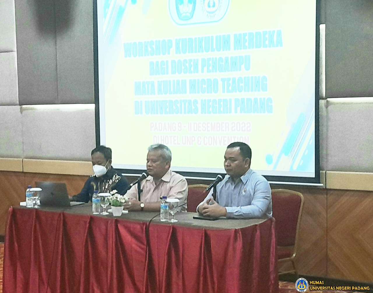 Dosen UNP Workshop Kurikulum Merdeka Micro Teaching | Tribun Sumbar